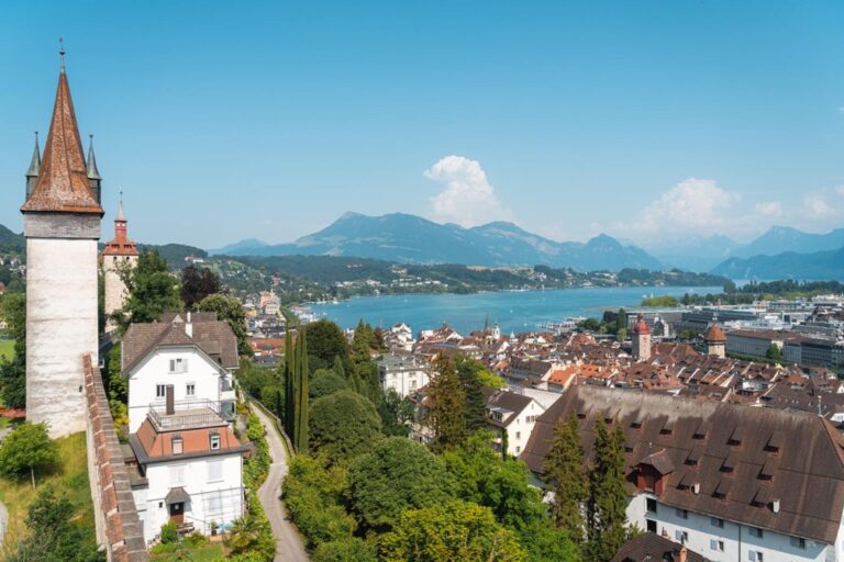 Bezienswaardigheden Luzern: wat te doen in de mooiste stad van ...