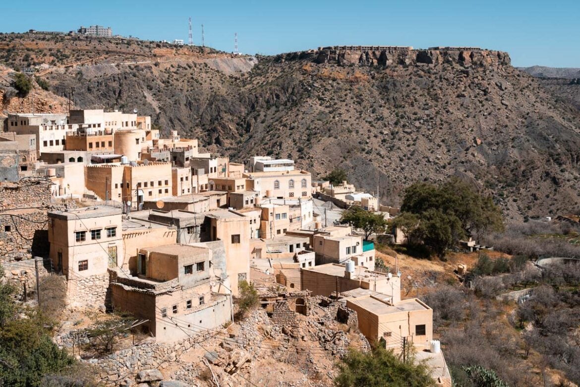 Mooie hike in Oman: Three Villages Walk in Jebel Akhdar - Karlijn Travels